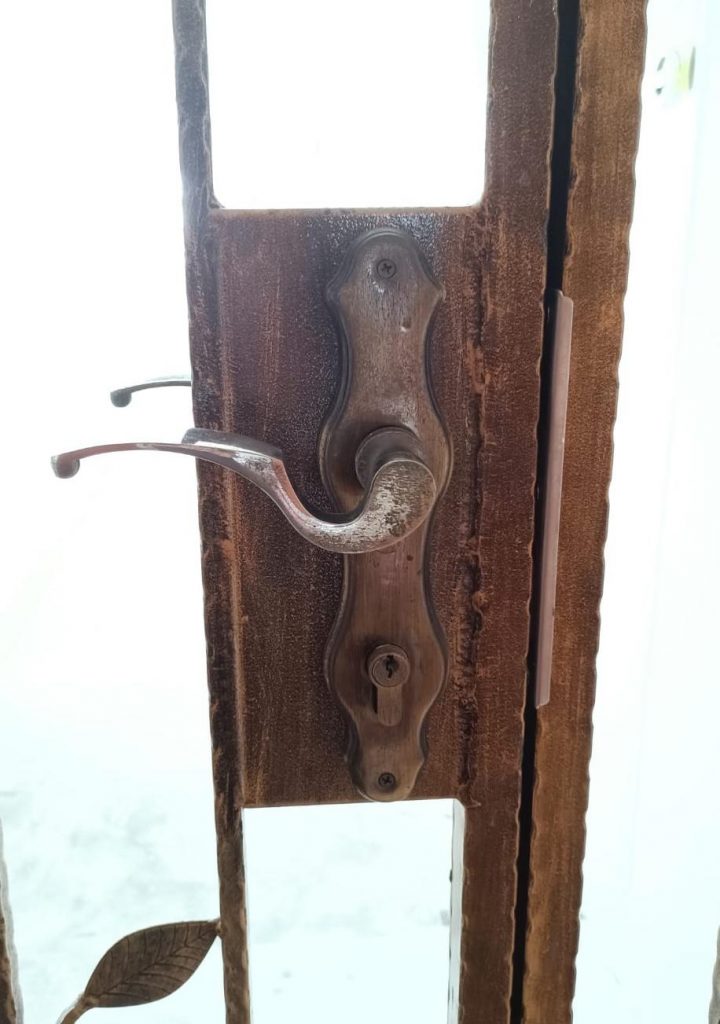 Gate Lock Cylinder Replacement - Affordable Door Repair